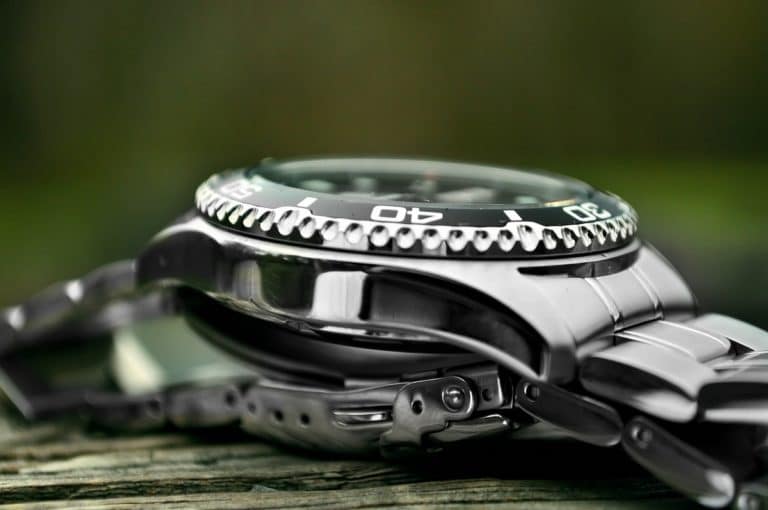 Orient Ray II Review (FA002004B9): Balancing The Pros and Cons