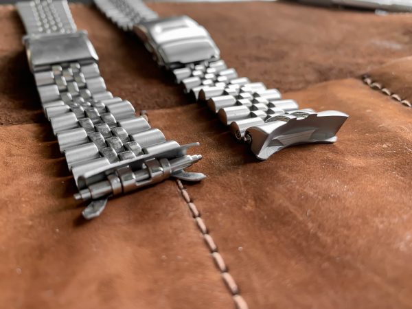 Strapcode SKX Jubilee Review: Better Than The Stock Bracelet? | Two ...