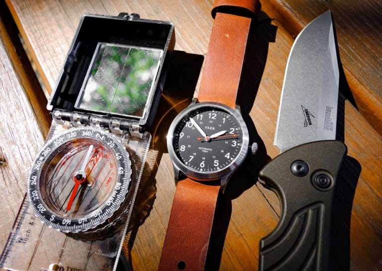 Vaer Automatic Review – A Sweet Spot in a Crowded Field | Two Broke ...