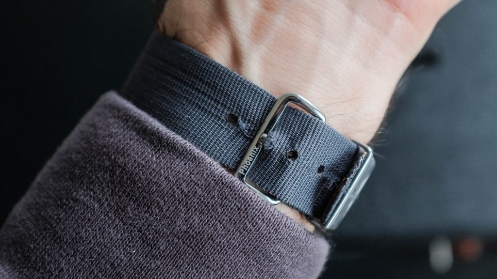 CWC 1983 Quartz Royal Navy Diver Review | Two Broke Watch Snobs