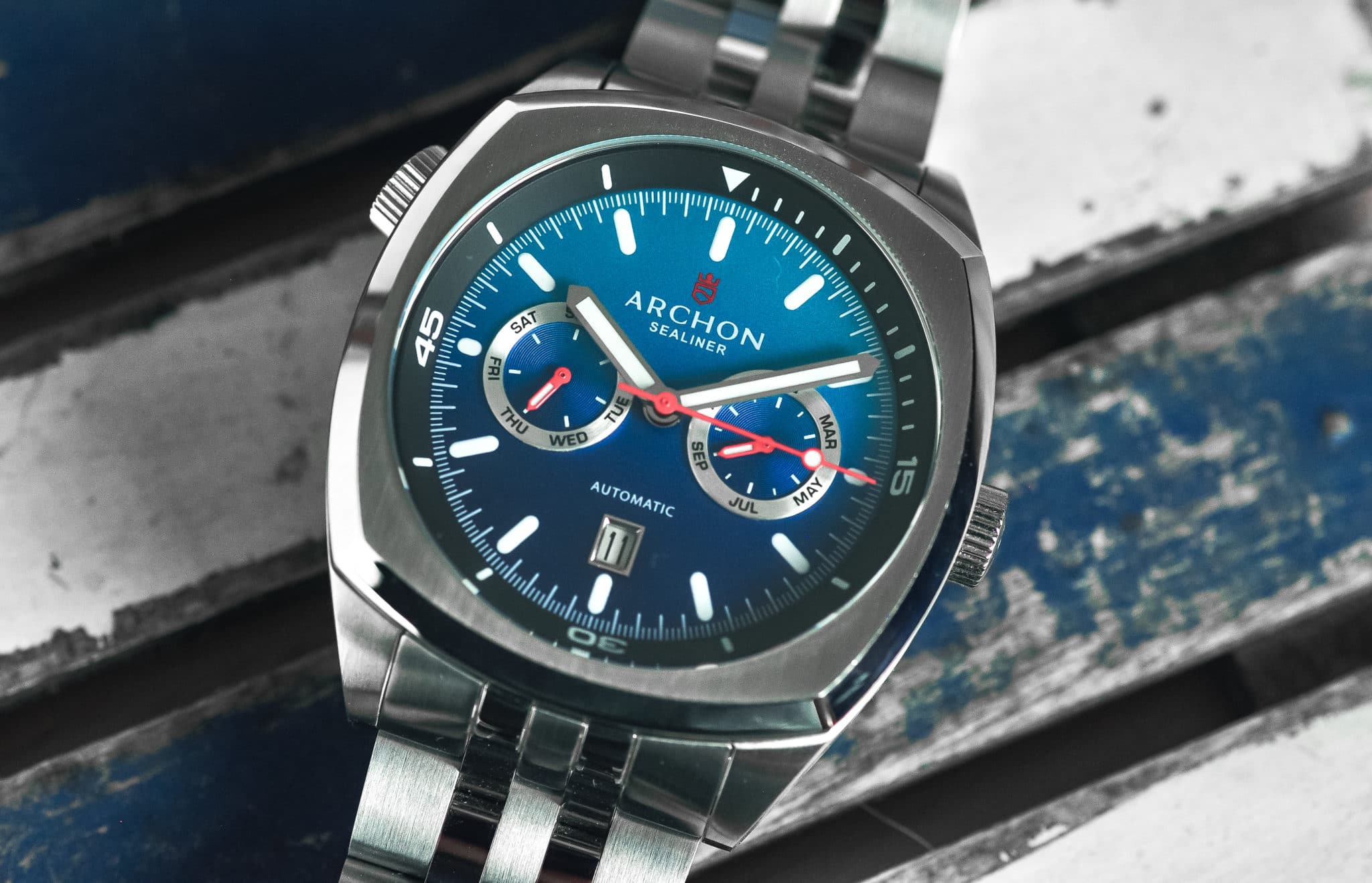 Archon Sealiner Fails to Set Sail | Two Broke Watch Snobs