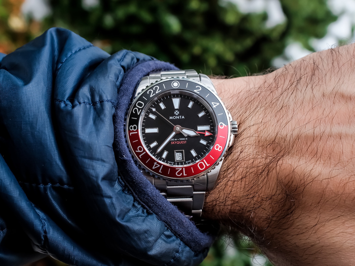 Monta Skyquest GMT Review | Two Broke Watch Snobs