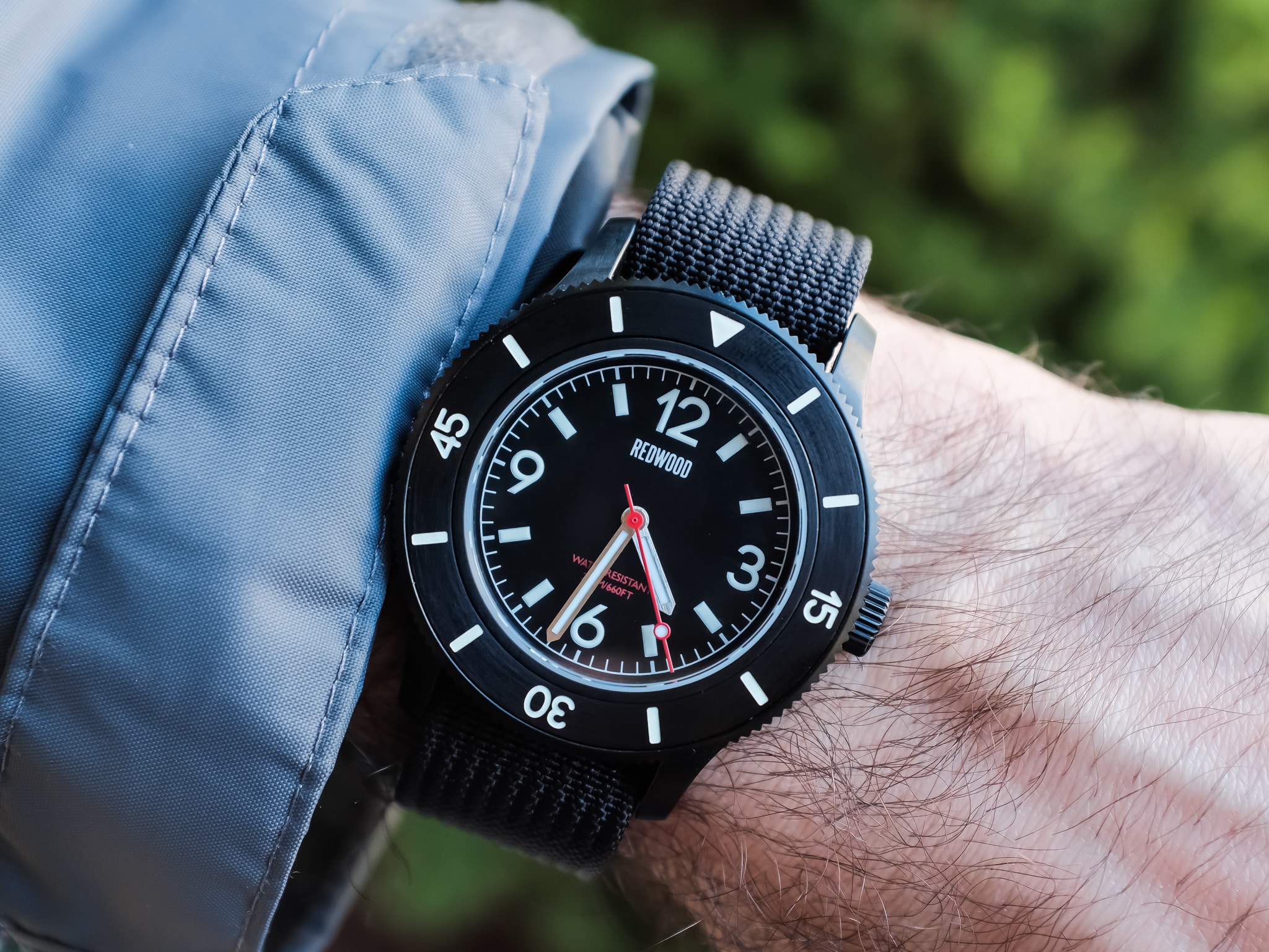 Redwood Tactical V2 Stealth: An Affordable Solar Quartz Winner | Two ...