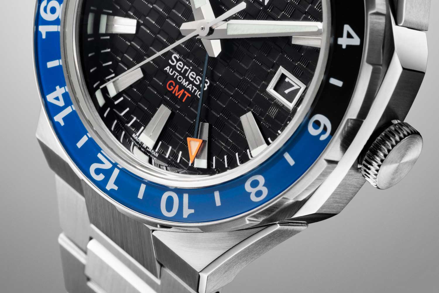 Citizen Series 8 GMT Collection Makes Time-Zone Jumping, Easy | Two ...