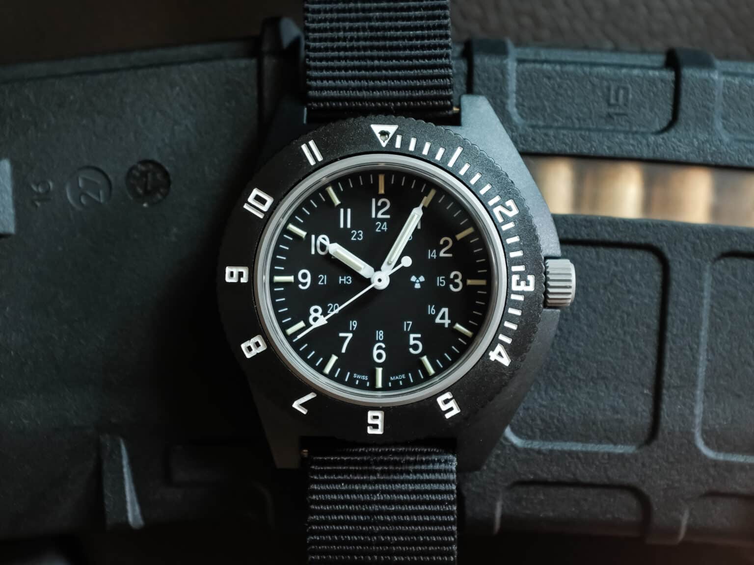 Revisiting The Marathon Navigator, A True Pilot's Watch | Two Broke ...