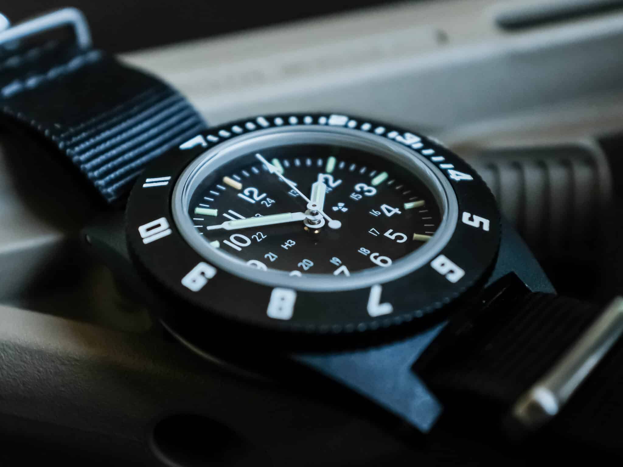 Revisiting The Marathon Navigator, A True Pilot's Watch | Two Broke ...