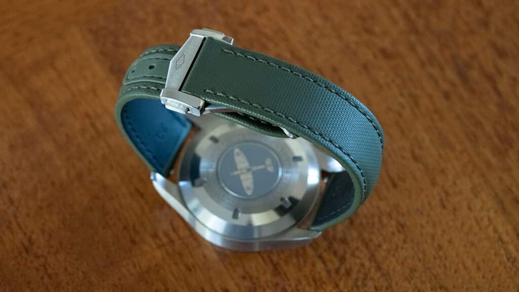 Artem Straps | Testing Aftermarket Sailcloth Options | Two Broke Watch ...